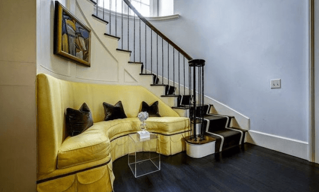 Simple Steps on How to Decorate a Round Wall