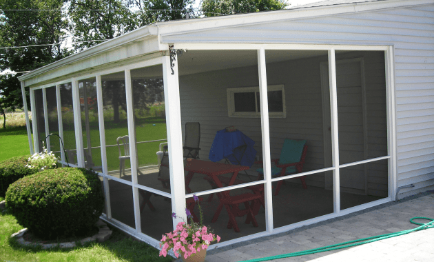 How to Choose the Best Screened in Porch Materials