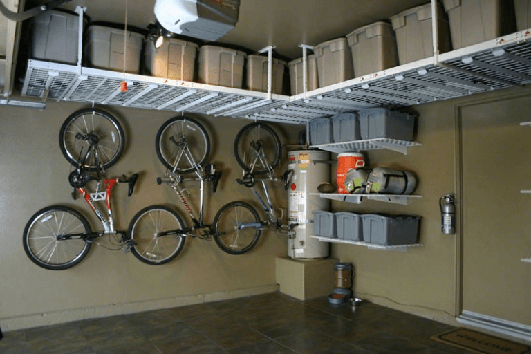 Simple Tips How to Organize Small Garage - EasyHomeTips.org